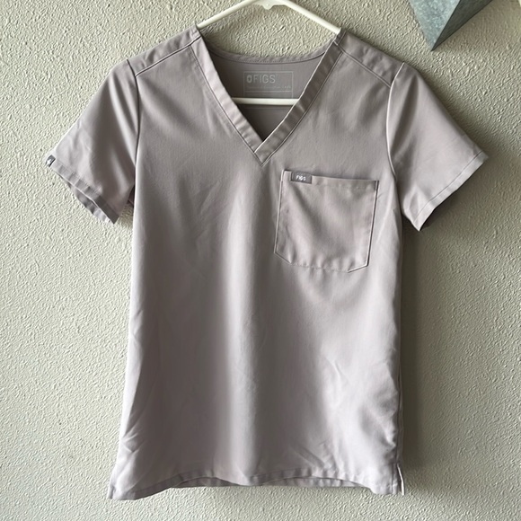 Figs | Tops | Figs Catarina Slate Scrub Top | Poshmark